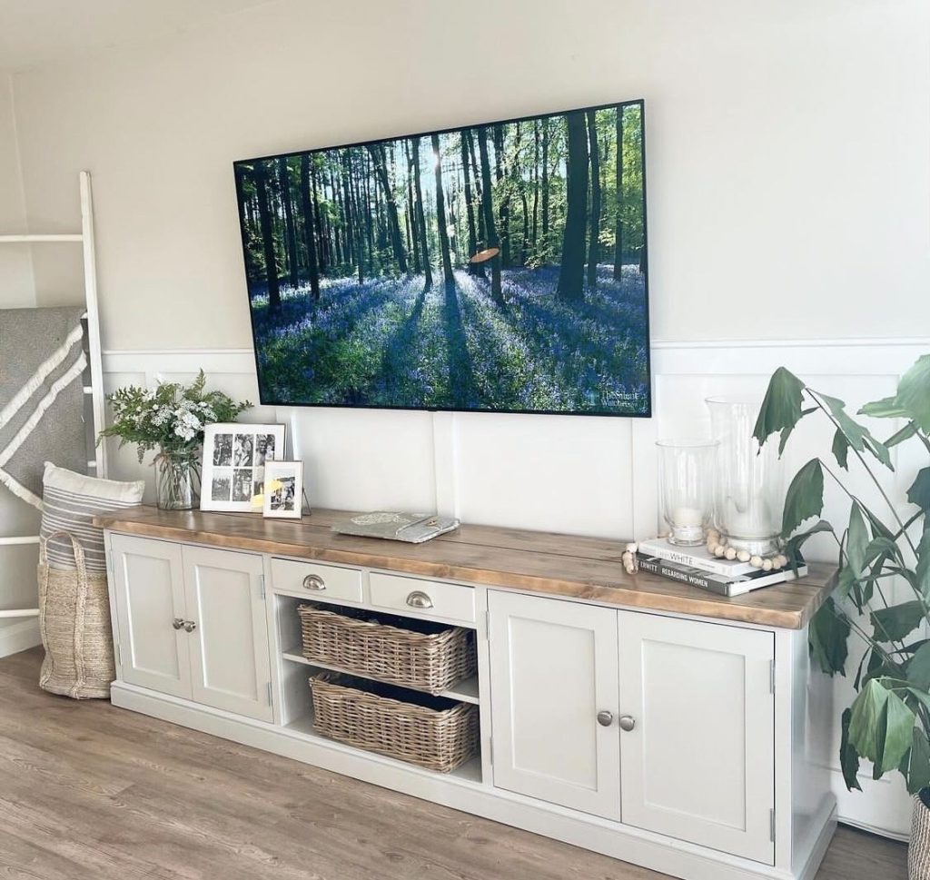 Large 2.4m Shaker TV Stand - Farmhouse Furniture