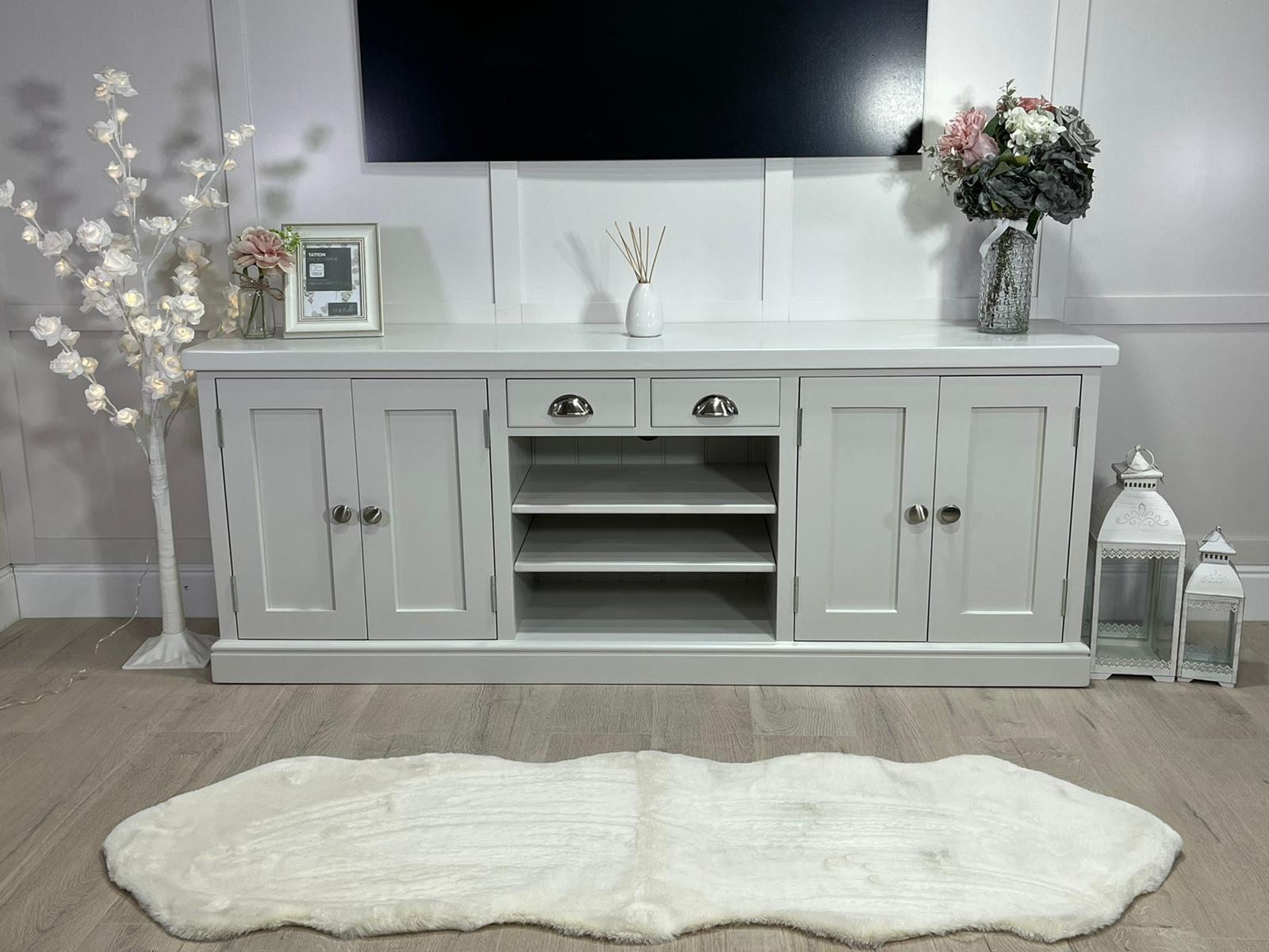 6ft Shaker Tv Stand - Ammonite - Farmhouse Furniture