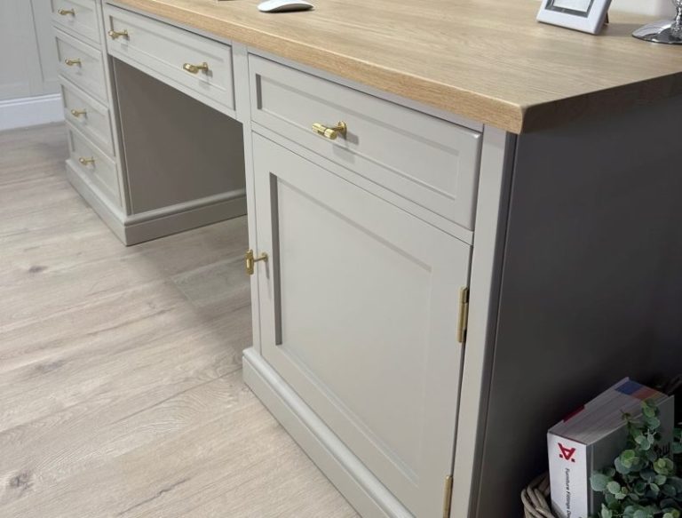 Large 2.1m Shaker Oak Desk - Farmhouse Furniture